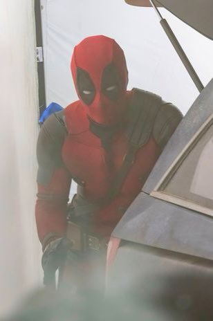 Filtran imágenes de Ryan Reynolds en el rodaje de Deadpool 3